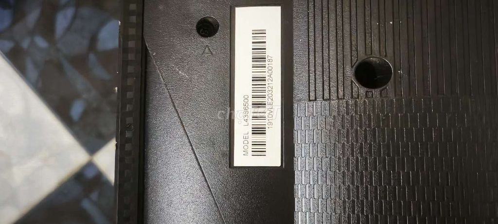 Tl 2 tivi bị vỡ màn - 130147569