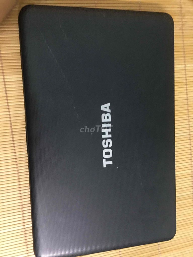 máy tính toshiba ko 1 vết xước - 129035729