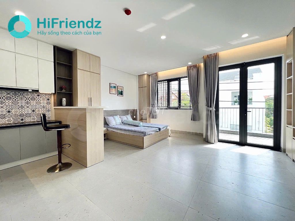 Căn hộ tách bếp Ban công Full NT sau Mega Market gần Cầu SG Trần Não ...