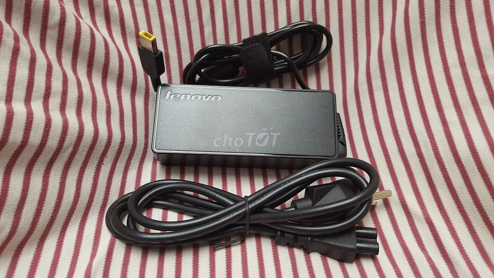 Adapter Lenovo 90w đầu vuông dùng cho X240,T440 - 91033355