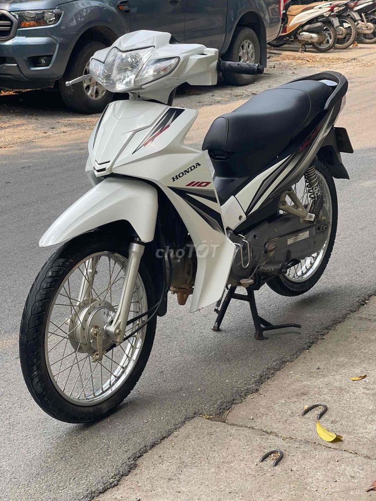 Honda Wave Blade dky 2022 - 120219950