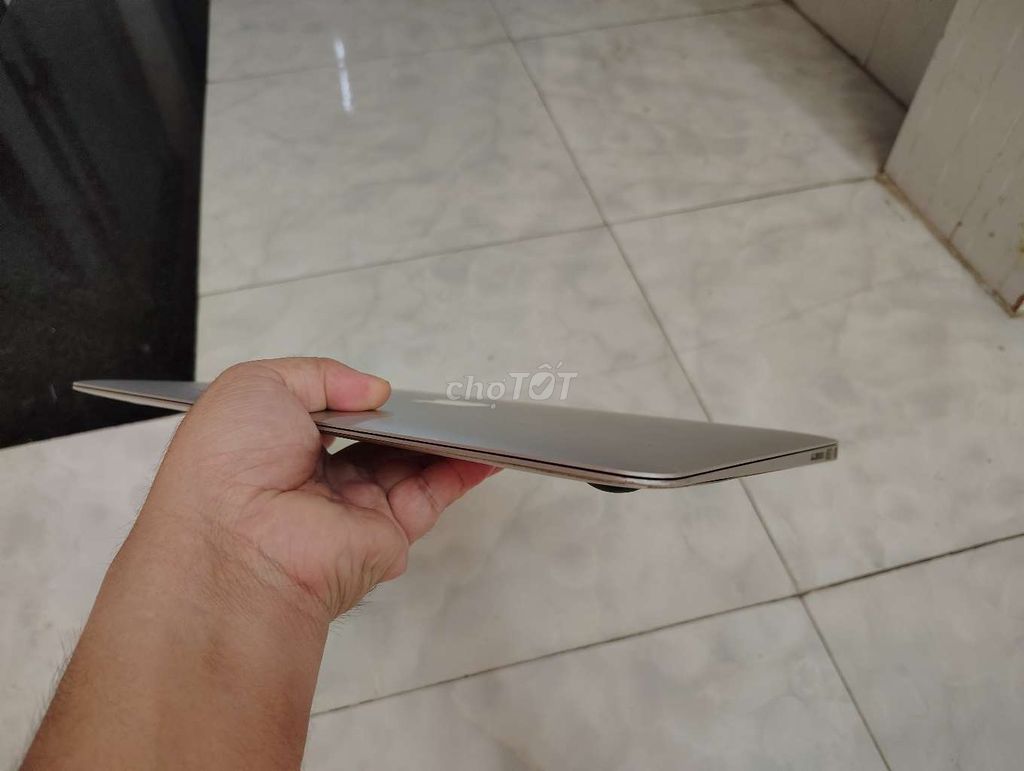 Apple MacBook Air 2017 i5 13 inch 8GB/256GB - 129949049