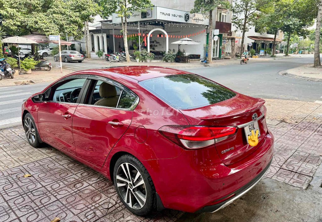 Kia Cerato 2018 Đỏ 7.400km - 130292978