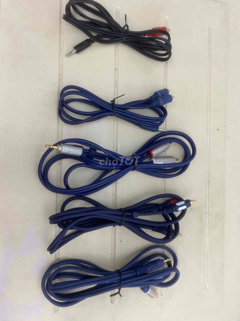 Dây AV 3.5 ra 2 bông sen japan - 126678381