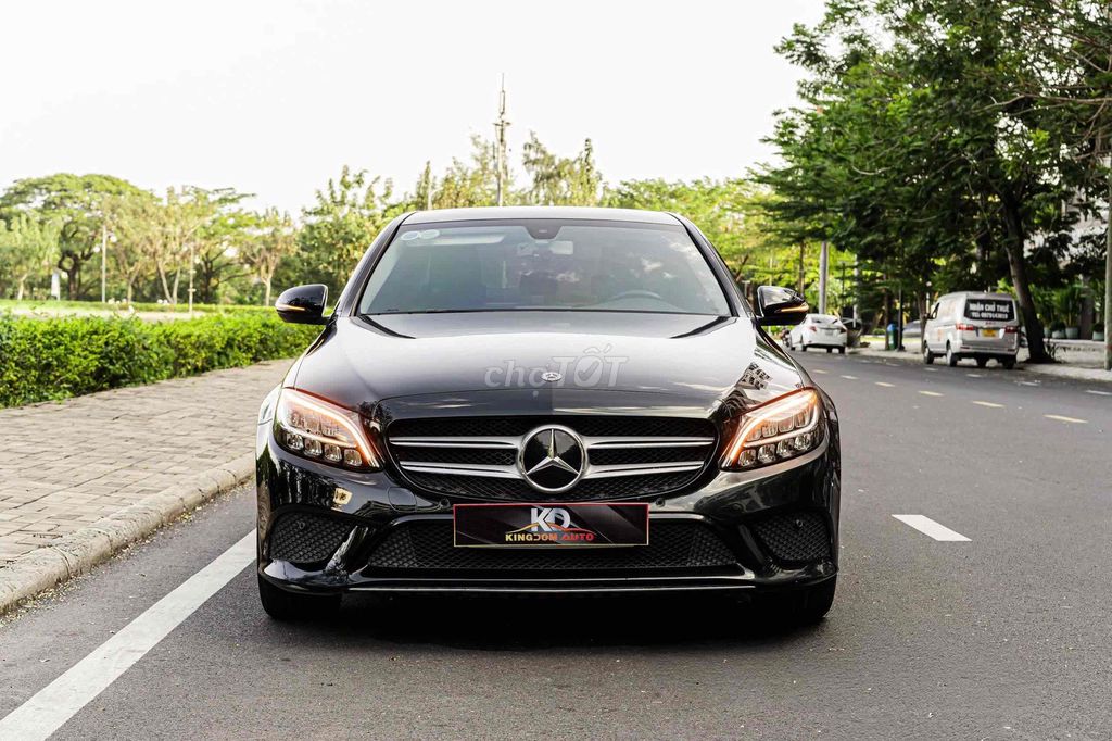 Mercedes C180 2020 Đỏ - 130483028