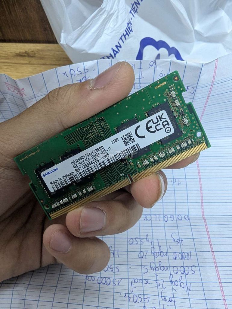 RAM Samsung 4GB DDR4 3200MHz - 130297890