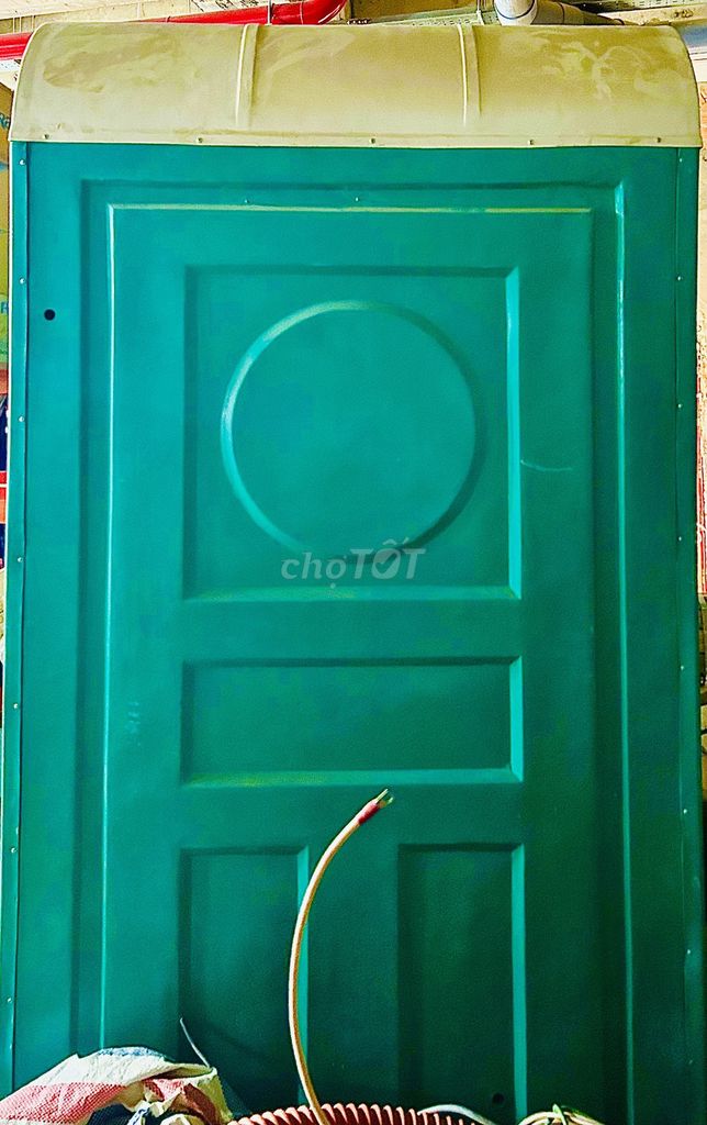 Thanh lí nhà vệ sinh di động composite - 129946414