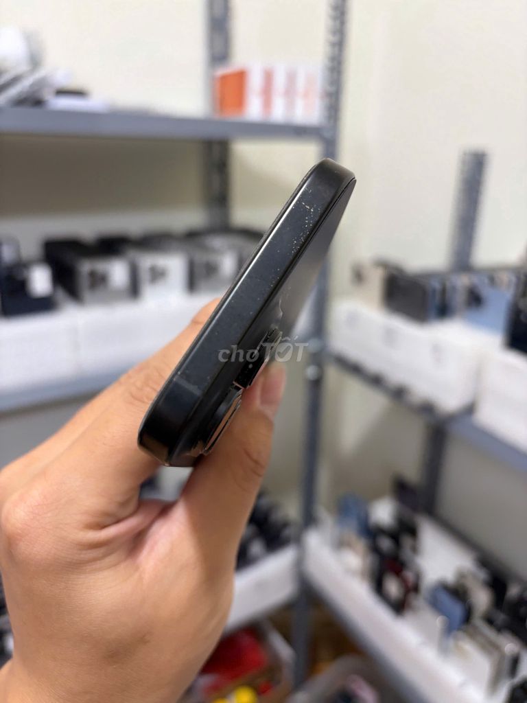 😘iphone 16 pro max quốc tế 256gb main màn zin mực - 129823815