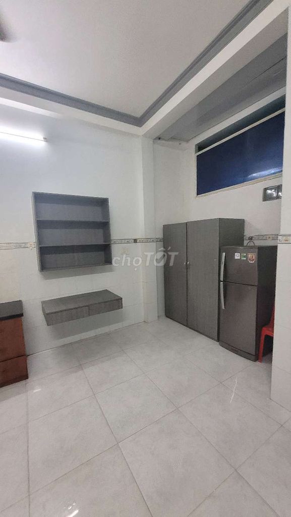 9 chủ cho thuê phòng 4tr3 ngay p4,quận 8 - 133024293