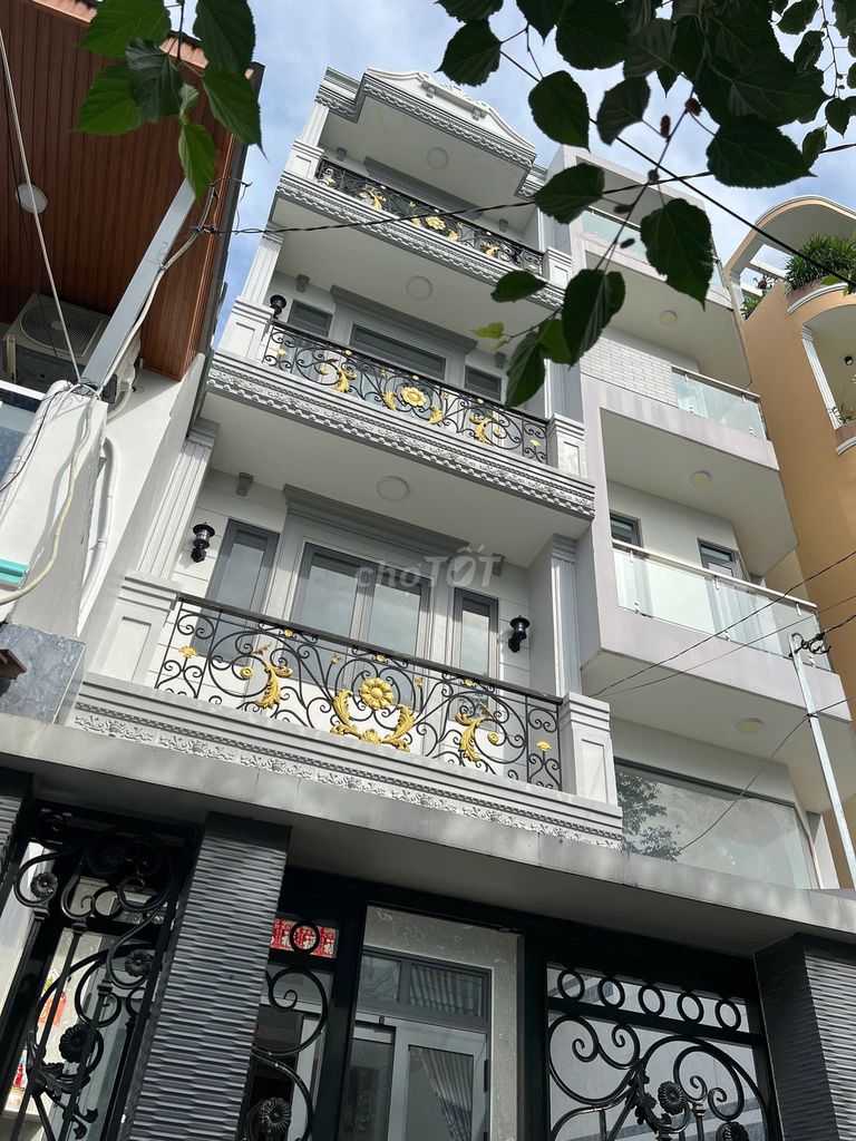 Chính chủ Bán nhà 1 trệt 3 lầu ngay Đầm Sen 3PN giá 1.5 tỉ , SHR ...