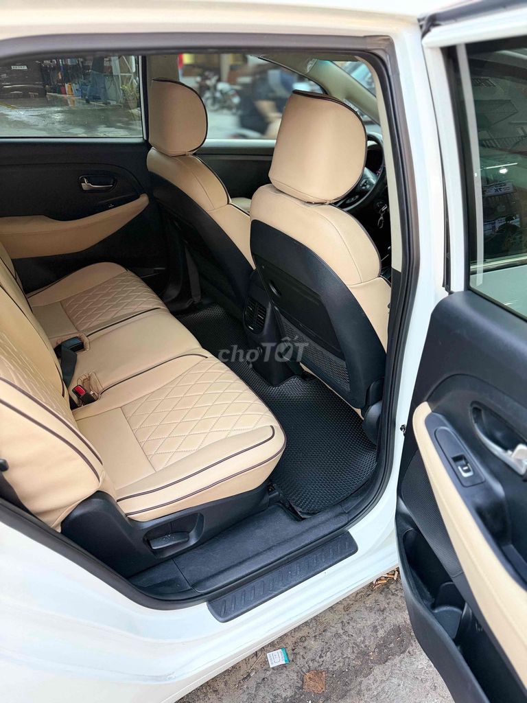 Kia Rondo 2016 Trắng AT đẹp căng - 130298471