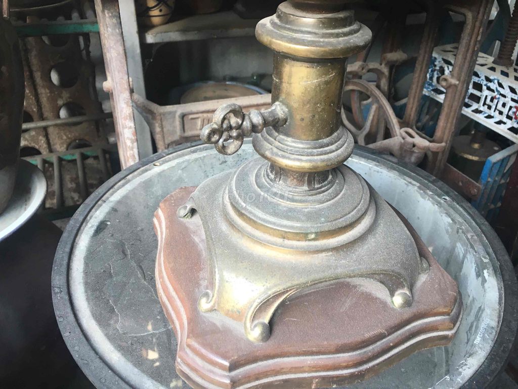 Đèn bàn Leviton Đồng Gỗ 85cm - 129928432