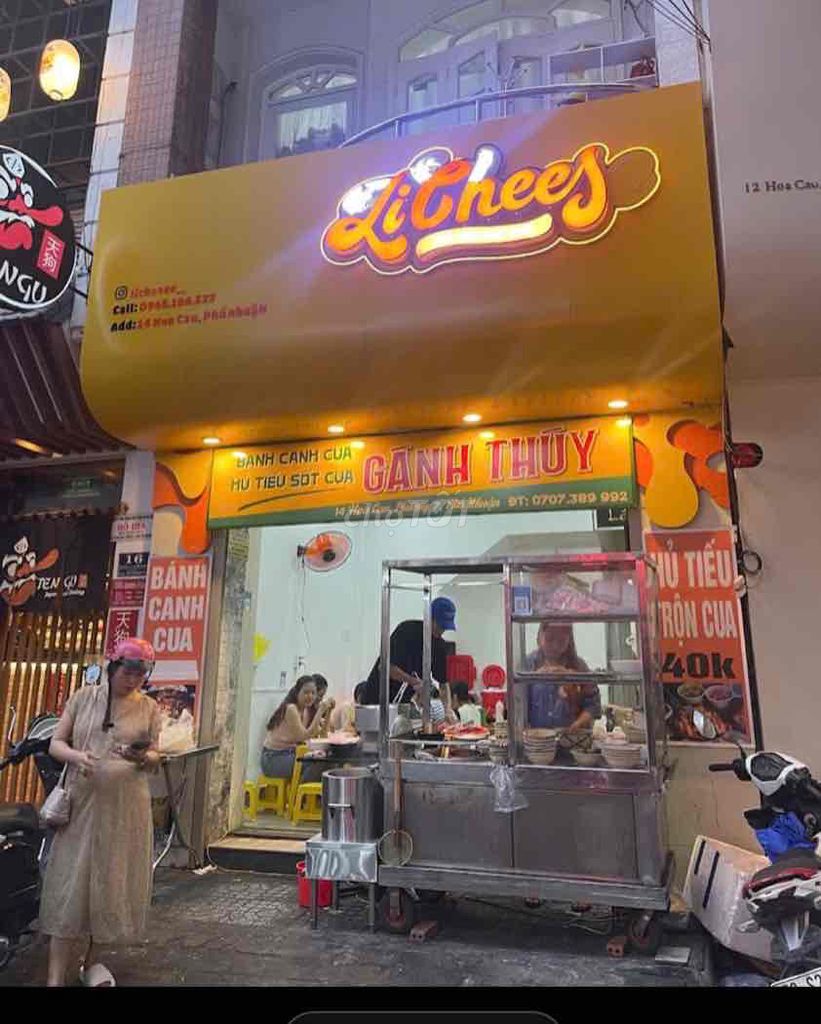 cần tuyển nhân viên phục vụ rửa chén - 130262035