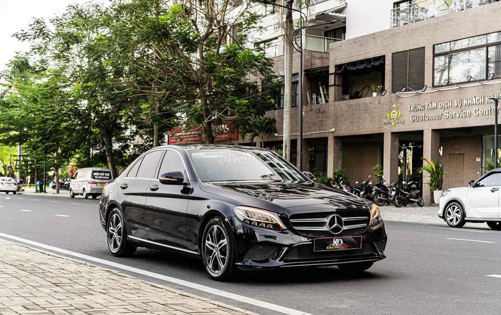 Mercedes C180 2020 Đỏ - 130483028