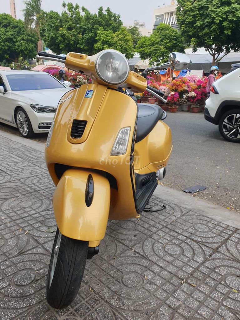 Xe gts đẹp và freeway - 116010188