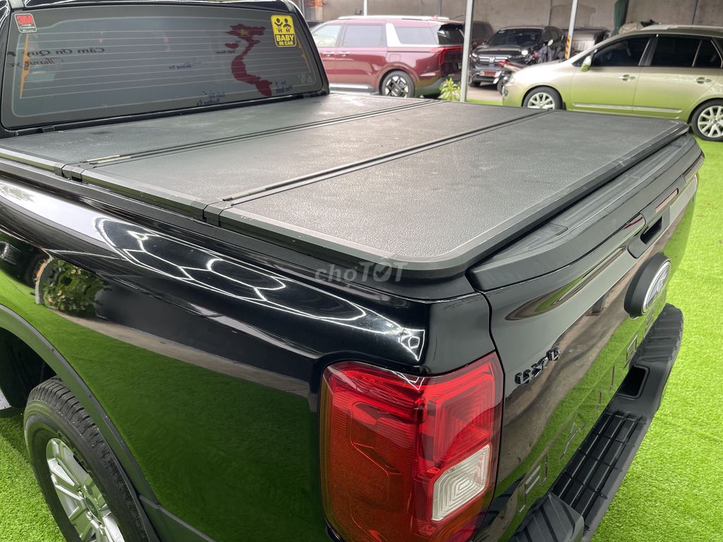 Ford Ranger 2023 XLT Đen 31.000 km - 129969489