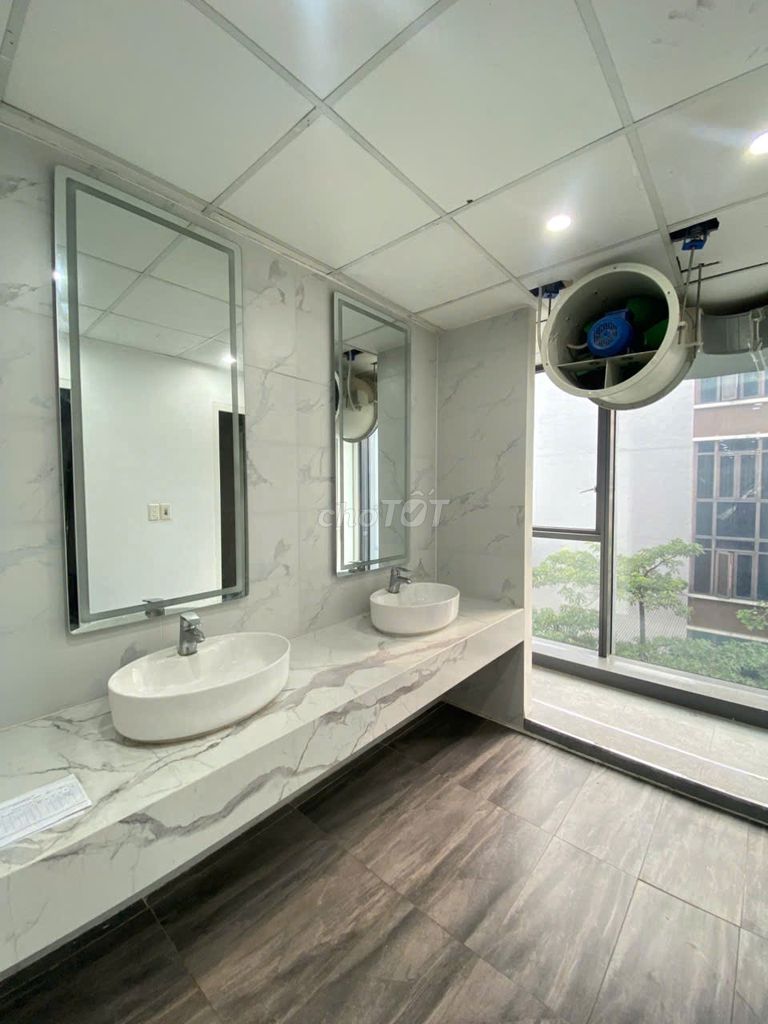 Duy Tân - MBKD 200m2 mặt tiền rộng 10m, 2 oto tránh nhau, 2 thoáng - 129455268