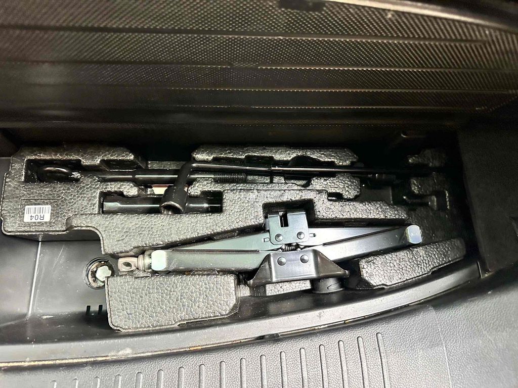 KIA RONDO 2015 GAT 110.000 km Đen đẹp không lỗi - 129809752