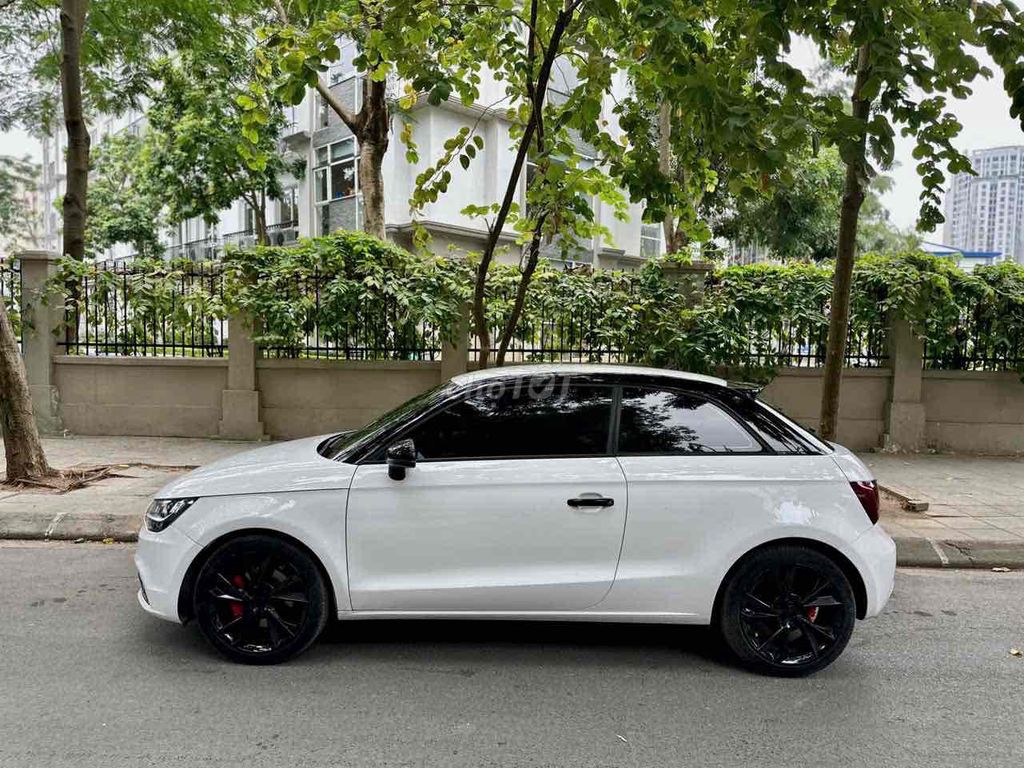 Audi Sportback 2010 1.4 TFSI Ambition - 129951161