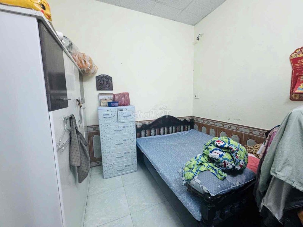 Bán 88m đất 2 mặt kiệt, tặng nhà cấp 4 Kiệt oto Sát Ngô Quyền - 128977437