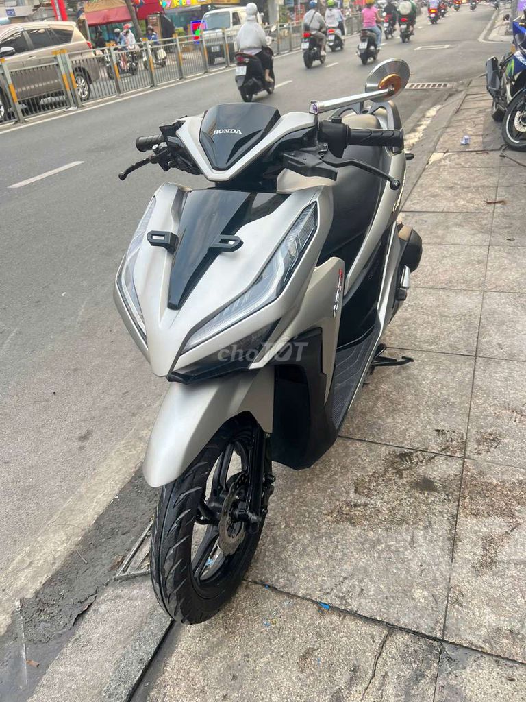 Honda Vario 150 2019 mới 90% biển số thành phố - 130319492