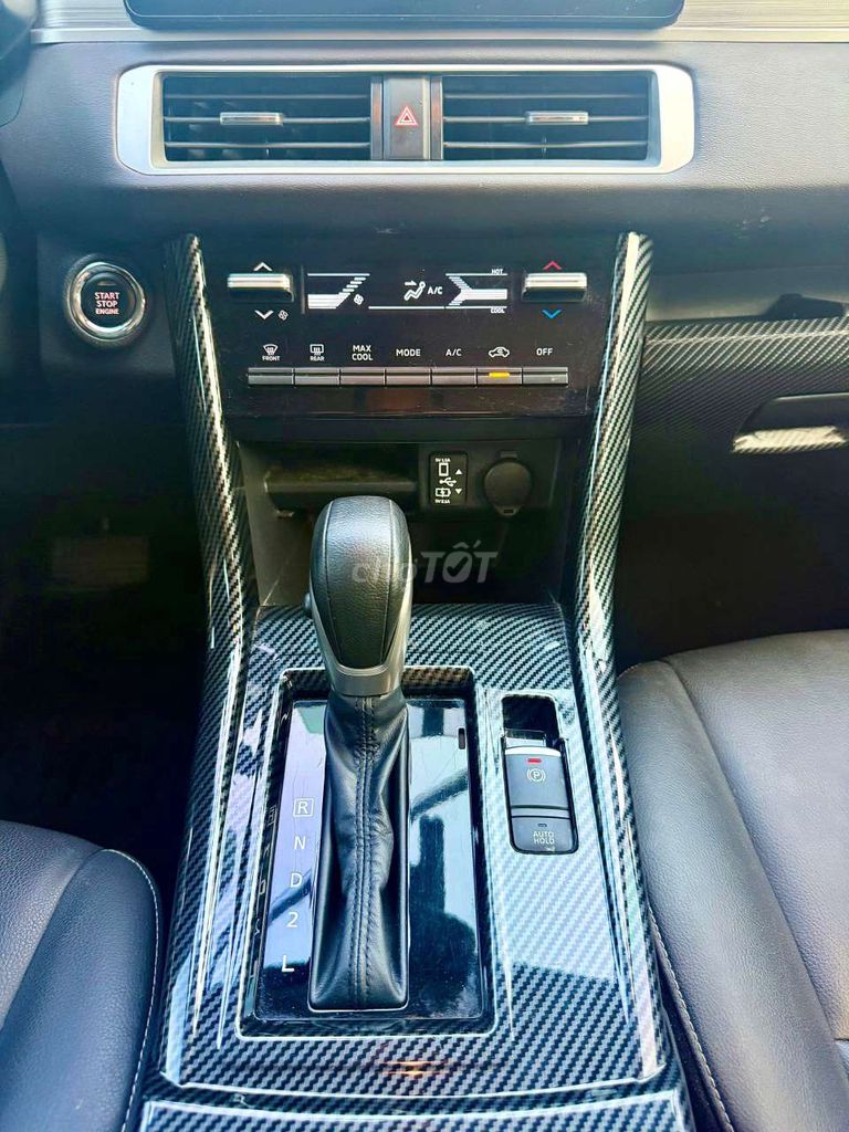 Mitsubishi Xpander Premium 2024 Đỏ 35.000km - 130316915