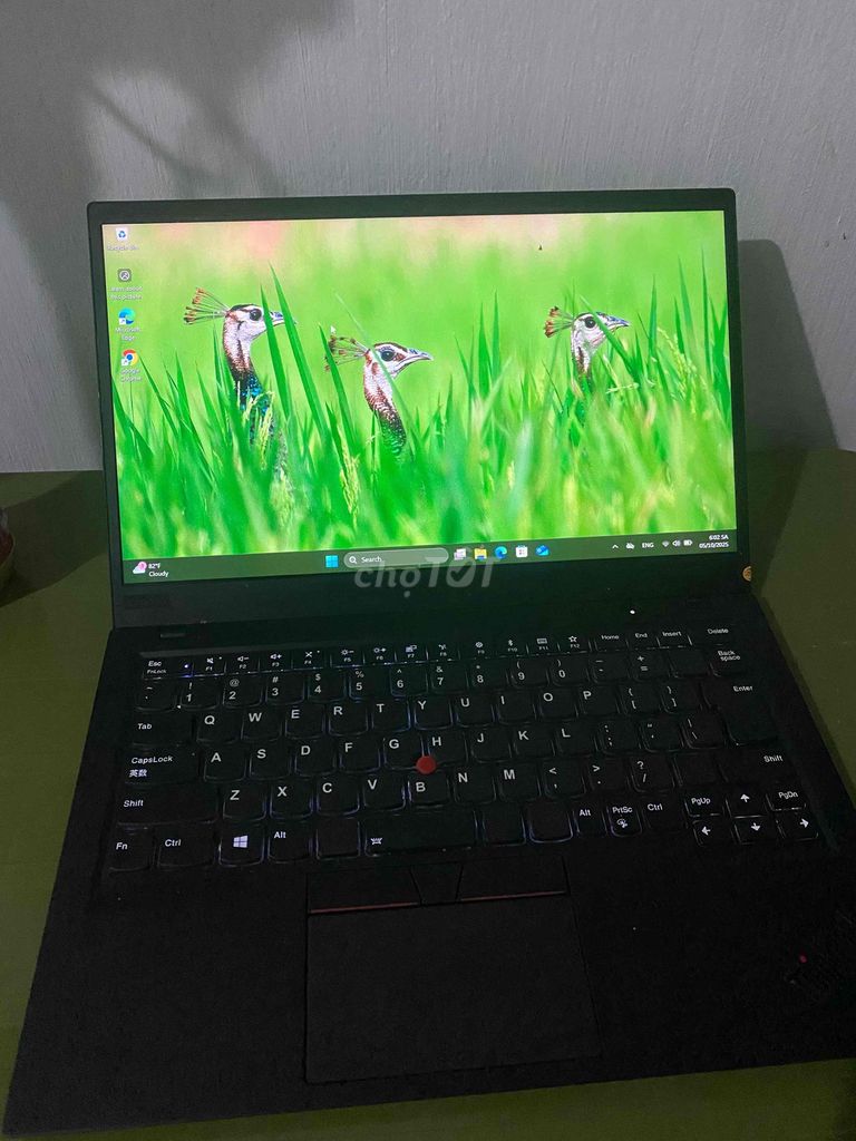 Lenovo ThinkPad X1 Carbon - Core i7, 16GB RAM - 128192361