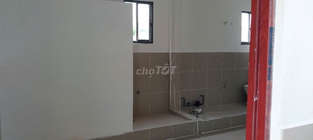 Phòng trọ mới gần Trường FPT, Cao đẳng Viễn Đông, phầnmềnQuangTrungQ12 ...