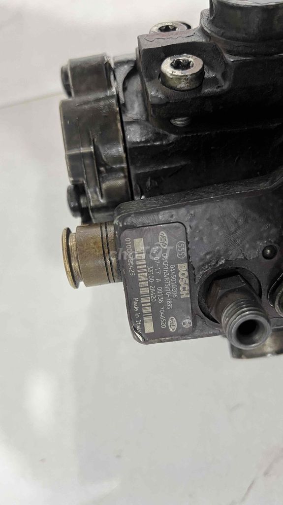 Bơm cao áp Bosch Kia Rondo Máy dầu 1.7 - 129943462
