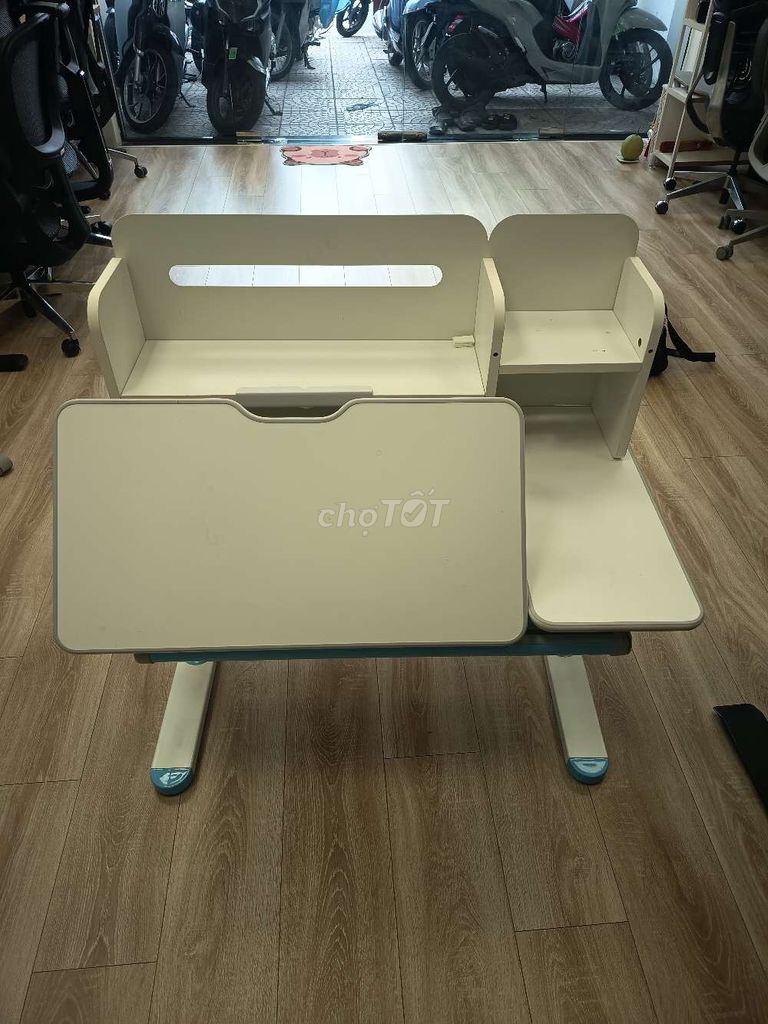 Bàn học sinh Gỗ Trắng xanh - 132868631