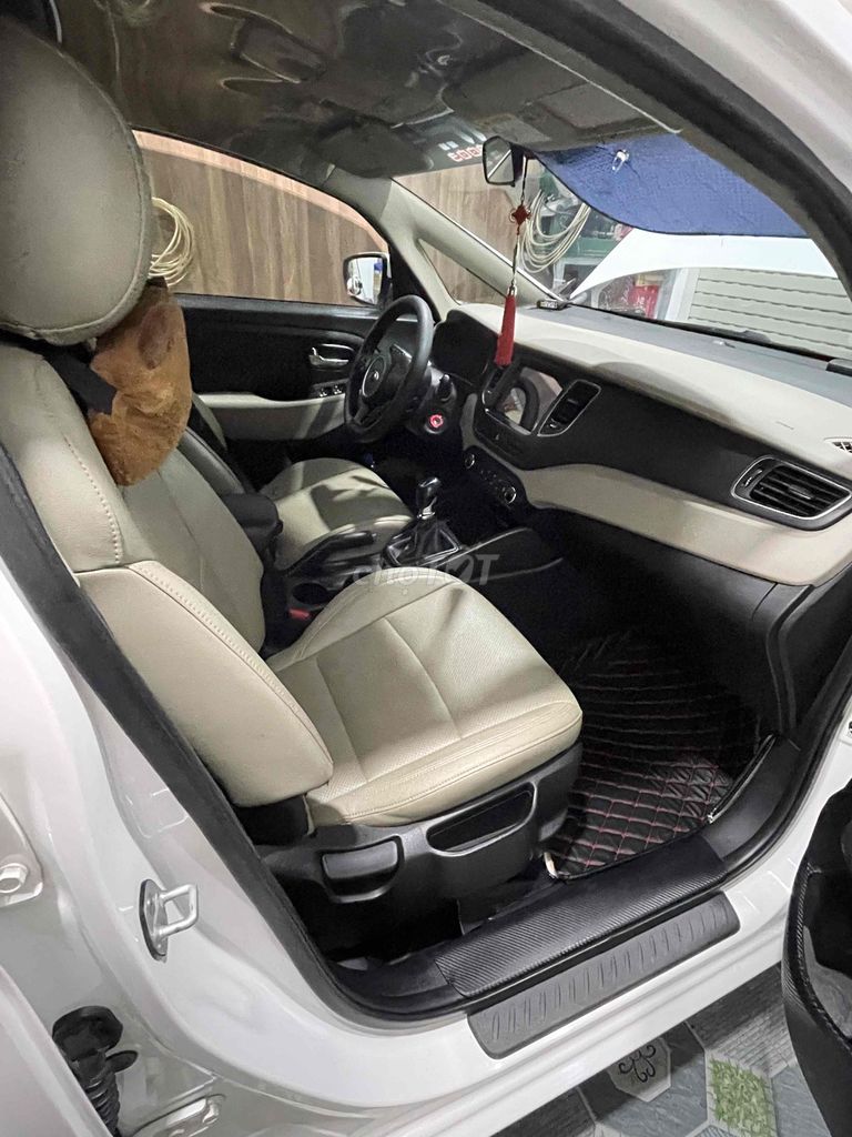 Kia Rondo 2018 Trắng 61.898 km - 129883398