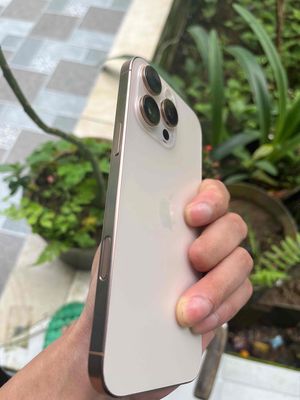 Mua bán iPhone 16 Pro Max cũ tại Hà Tĩnh đẹp 99%, giá rẻ 06/2026