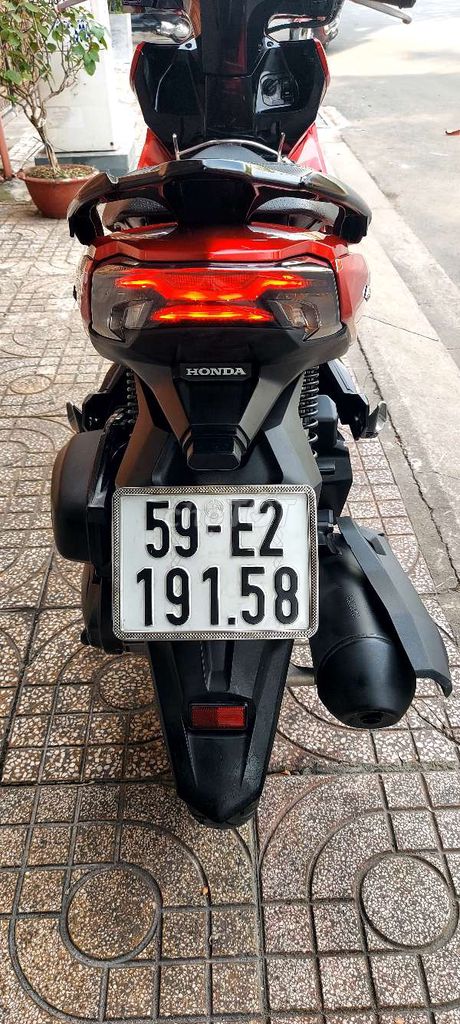 Air Blade 125 4V 2022.BiểnTp.Chính Chủ.Xe Mới 99%. - 130226775