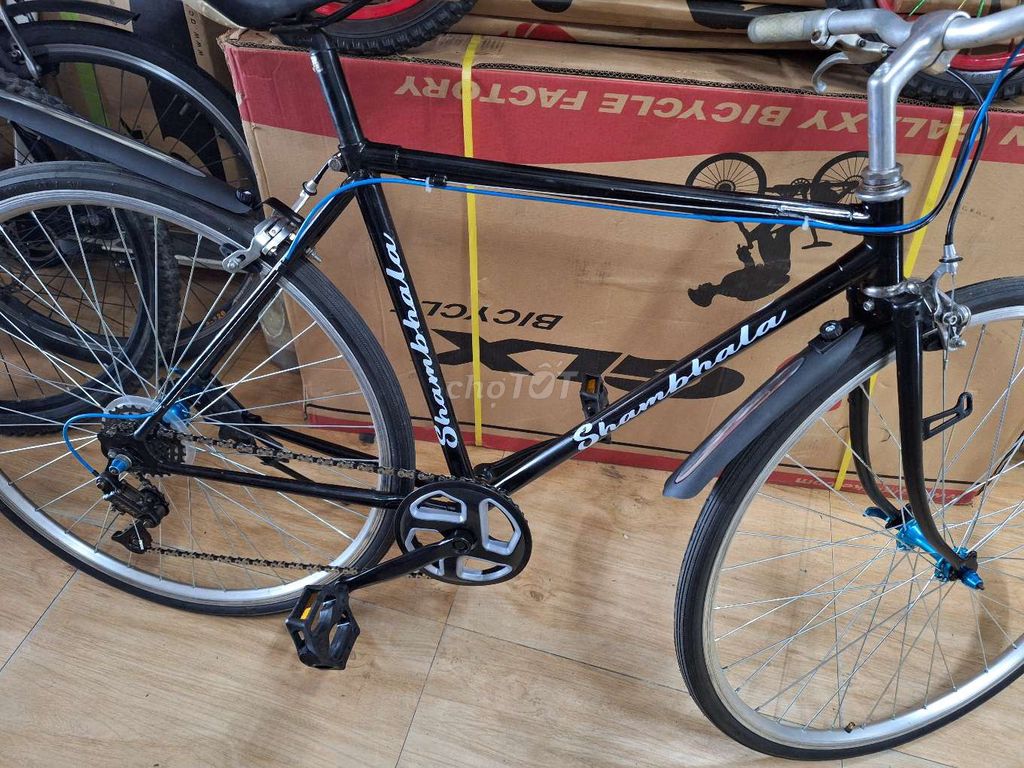 Xe 680 thể thao - 128778153