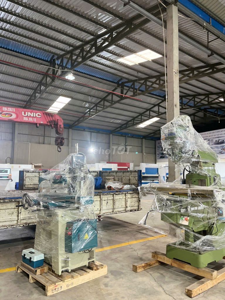 Máy phay đứng 4S- sẵn kho HCM - 128459212