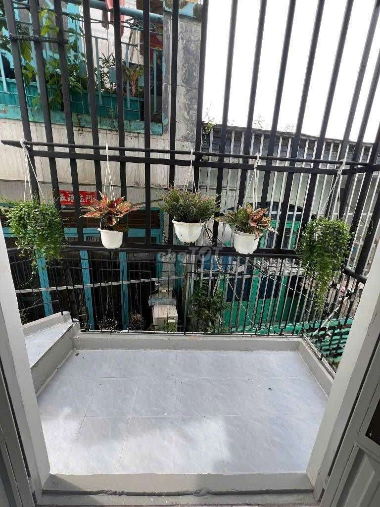 Nhà riêng đường Tạ Quang Bửu Quận 8. DT 20m2 1trệt 2lầu - 4 PN 2WC ...