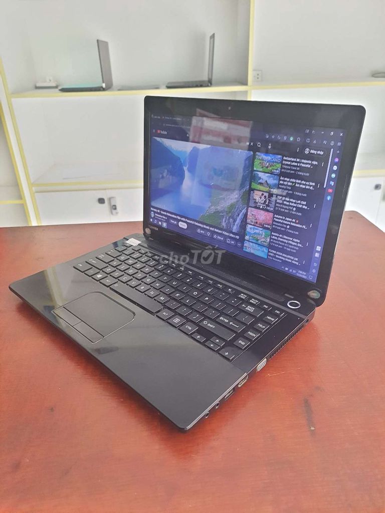 Toshiba Core i5 Gen3 / 14 inch/ 8GB/ 128GB - 129881231