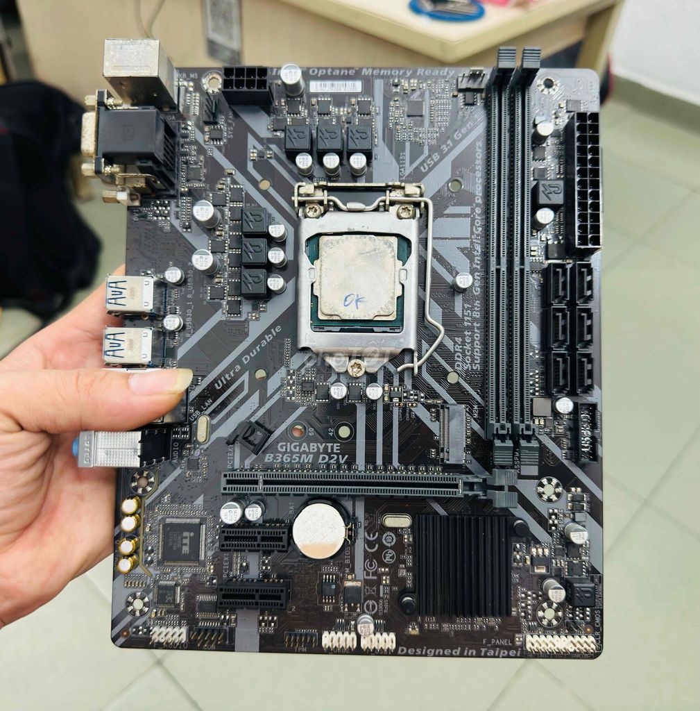 Main Gigabyte B365M D2V, i3 8100 - 129868768