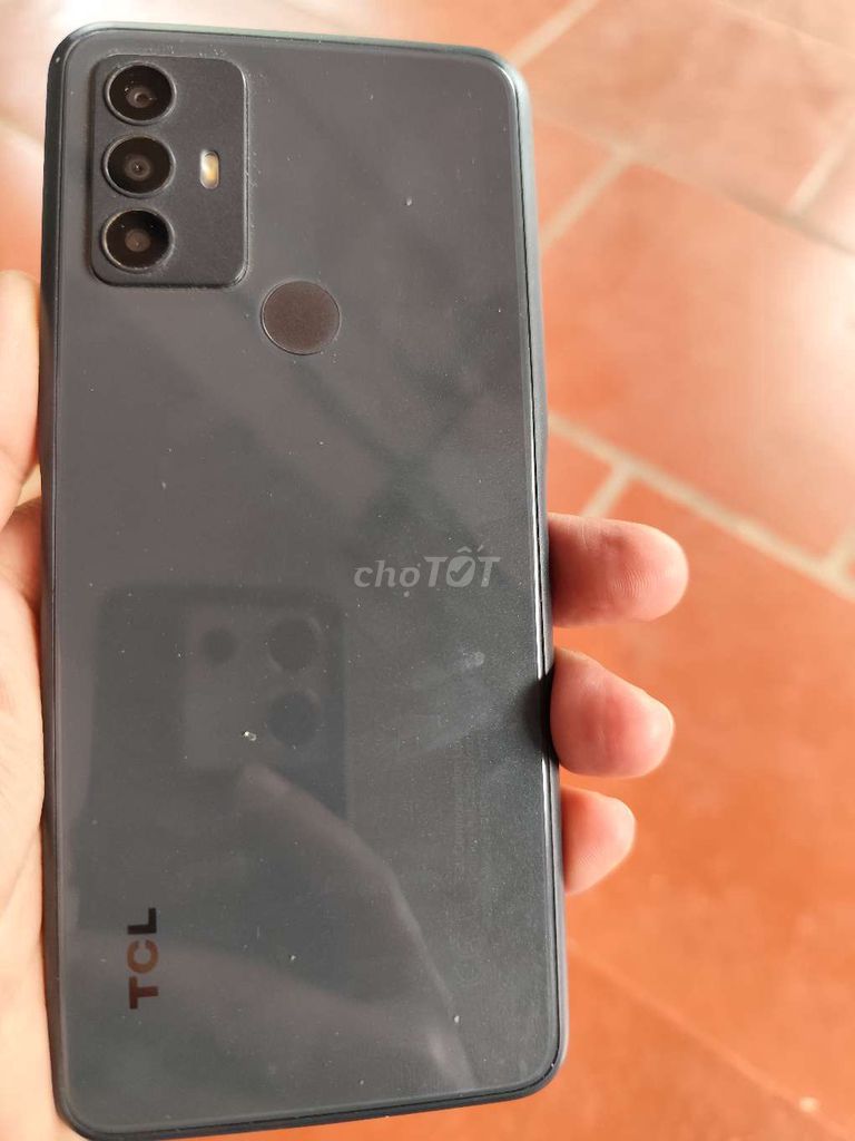 TCL 305 Đen - 129954257
