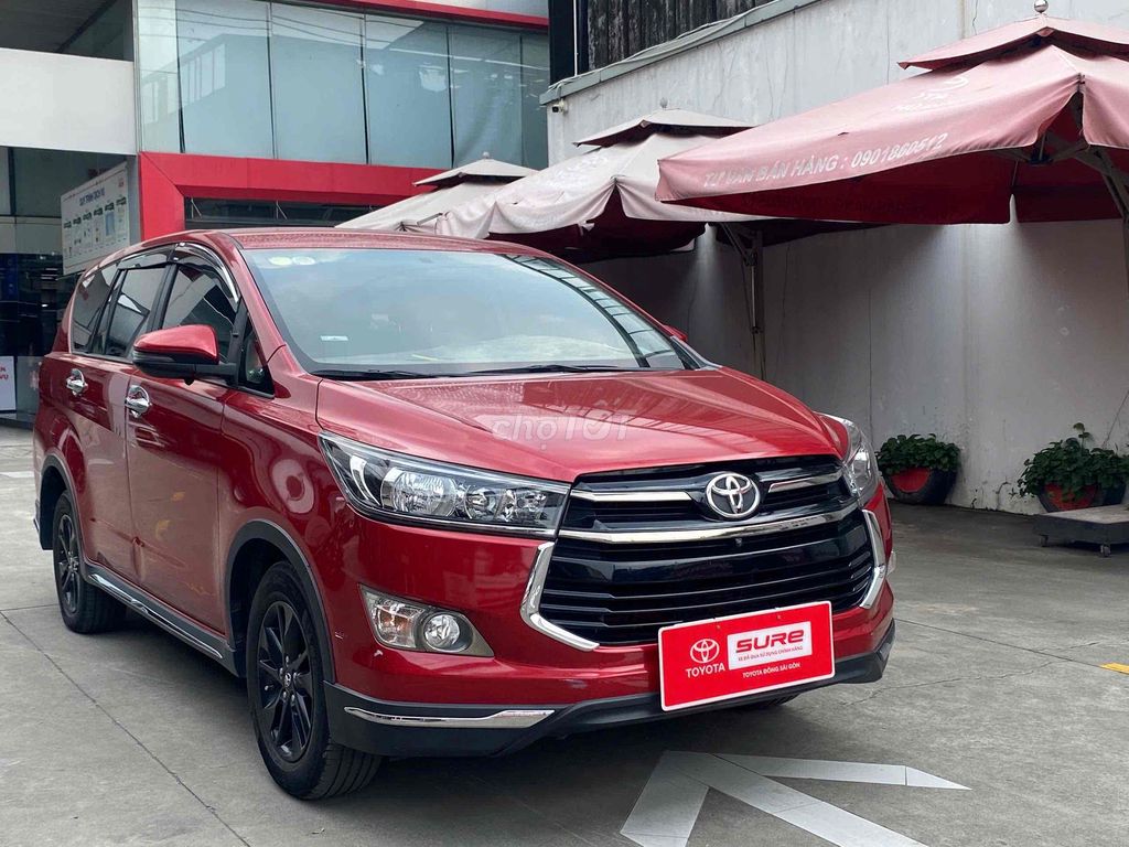 Toyota Innova 2019 Venturer Đỏ 60.000 km - 130321033