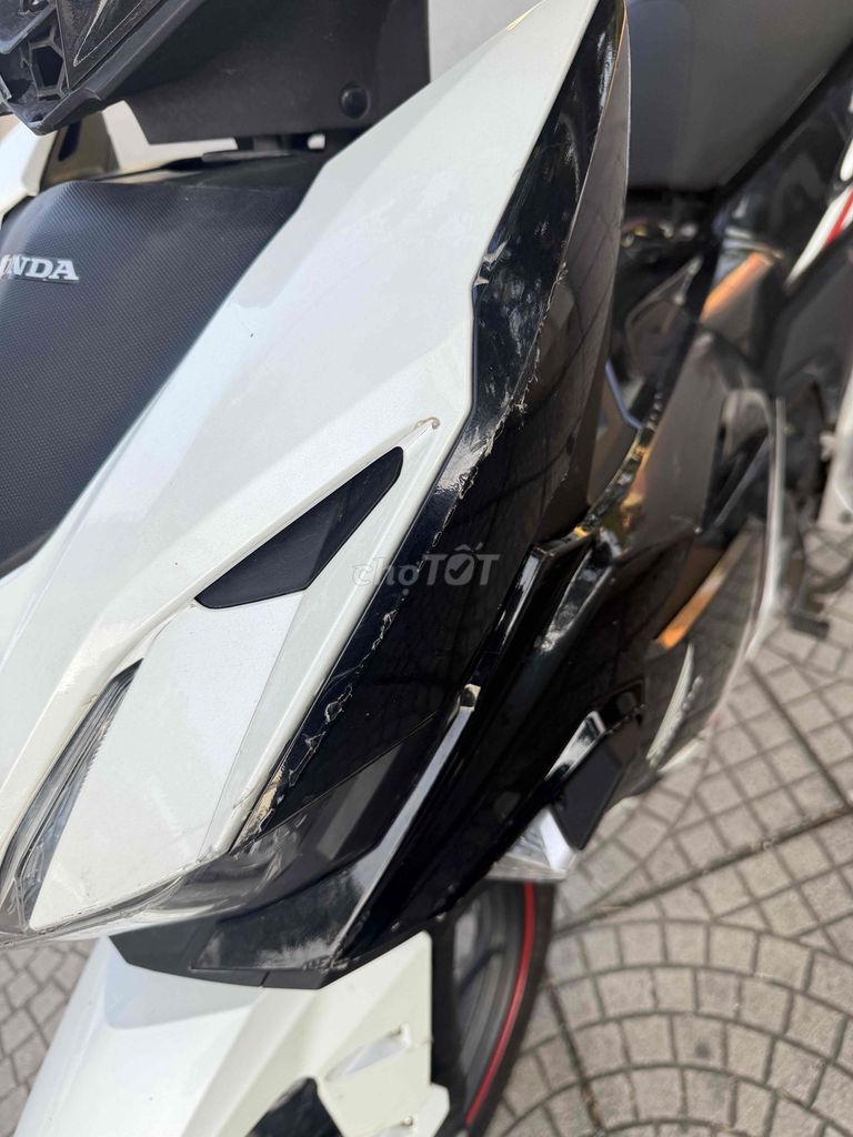 Honda Winner V4 2025 Trắng Đen 19502 km - 129922081