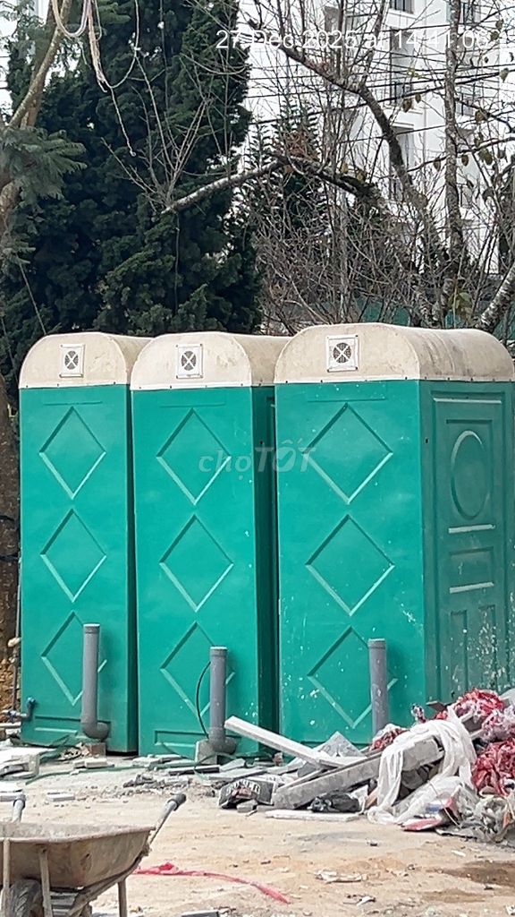 Thanh lí nhà vệ sinh di động composite - 129946414