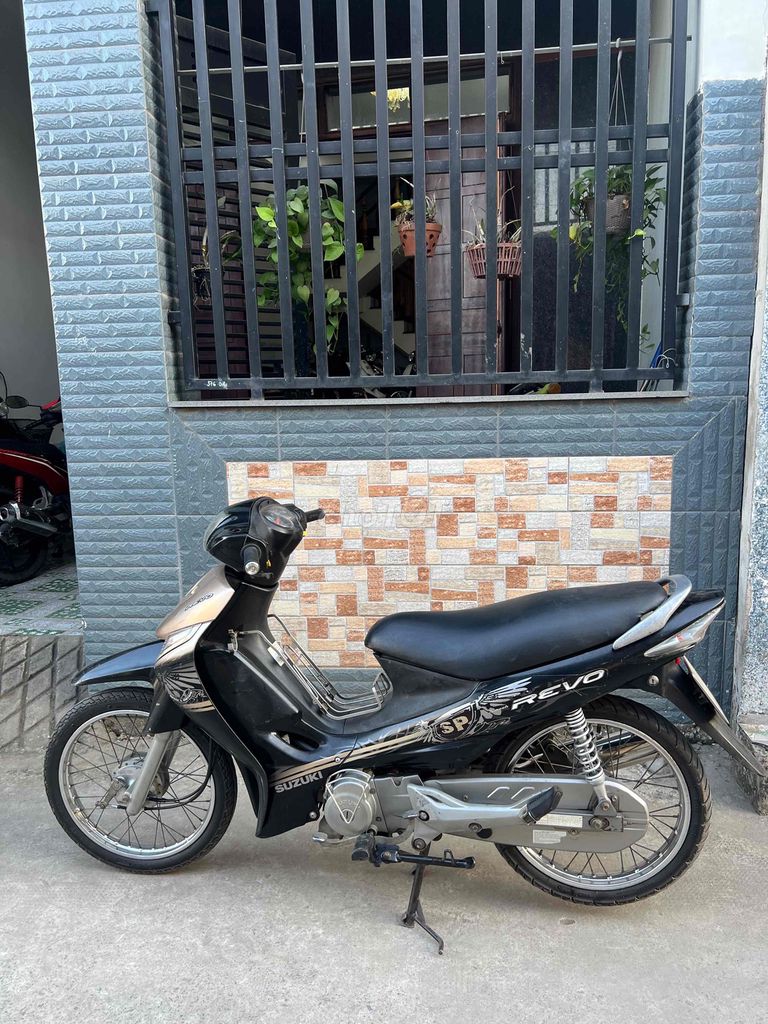 Suzuki Revo Đen Vàng đồng - 130474942