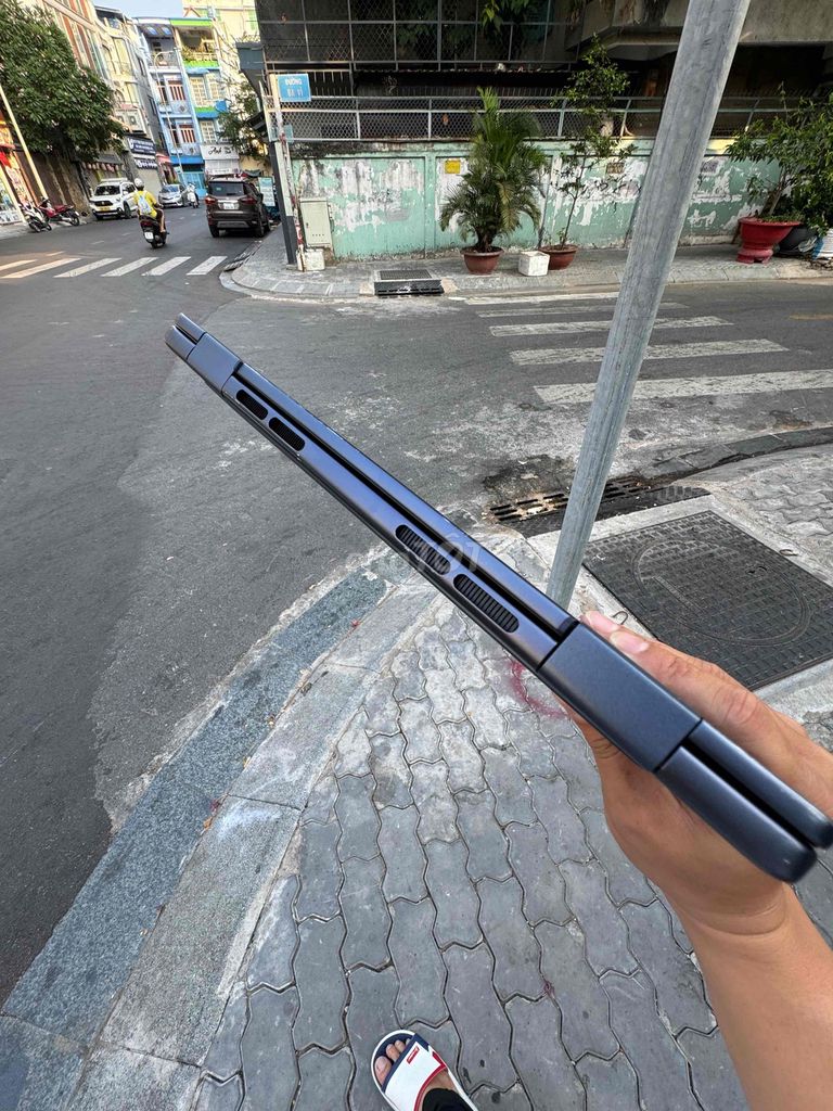 Dell Inspiron 7445 Ryzen 7 8840HS 16GB/512GB 2025 - 132003932