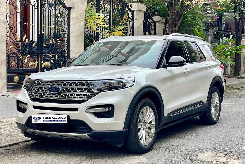 FORD EXPLORER LIMITED - 130008126