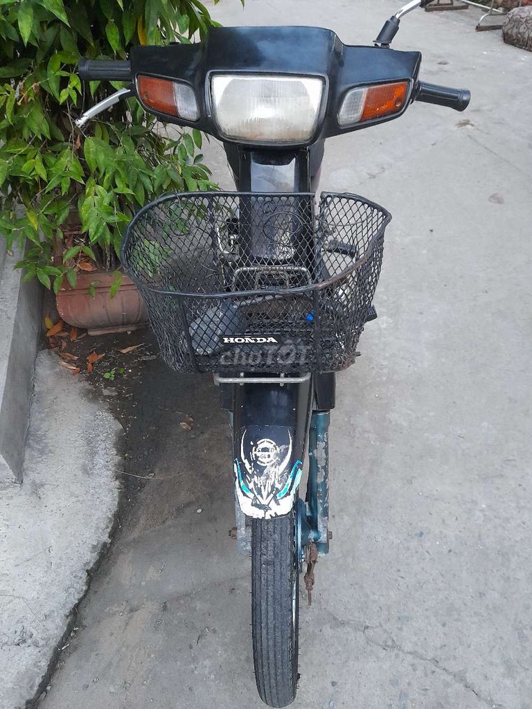 Honda Dream lùn Đen - 130244502