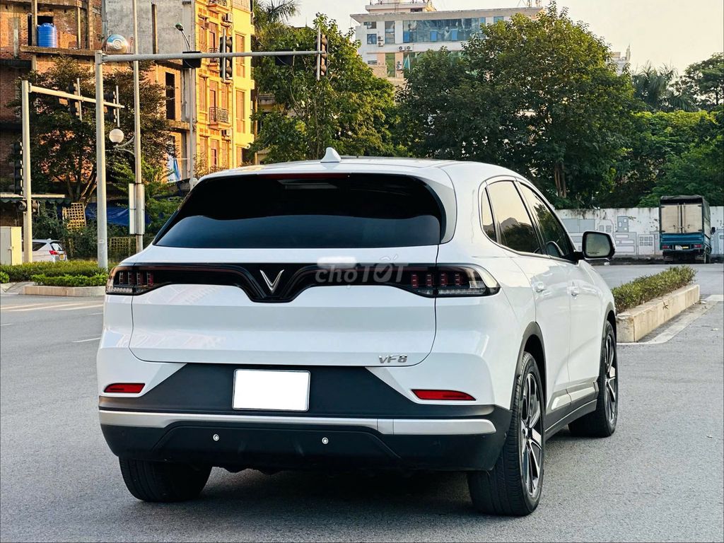 VinFast VF8 Plus 2022 28000 km - 129899313