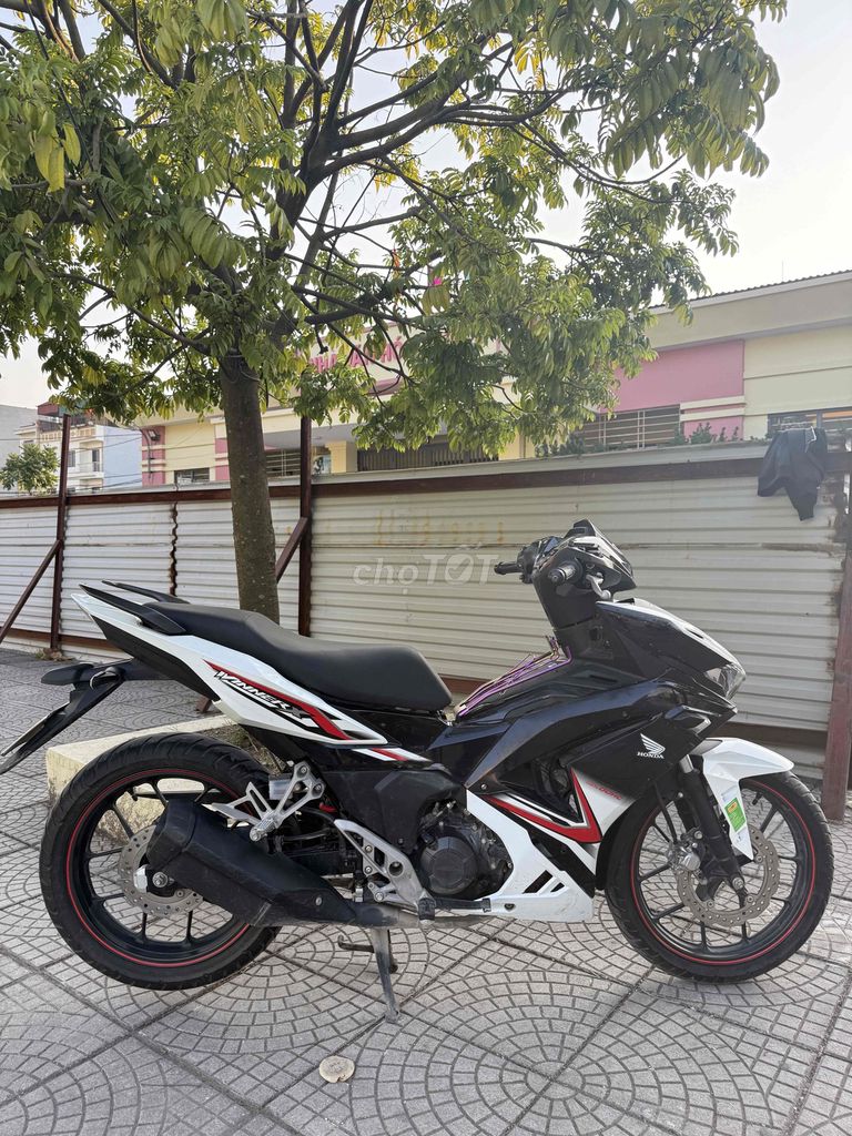 Honda Winner V4 2025 Trắng Đen 19502 km - 129922081