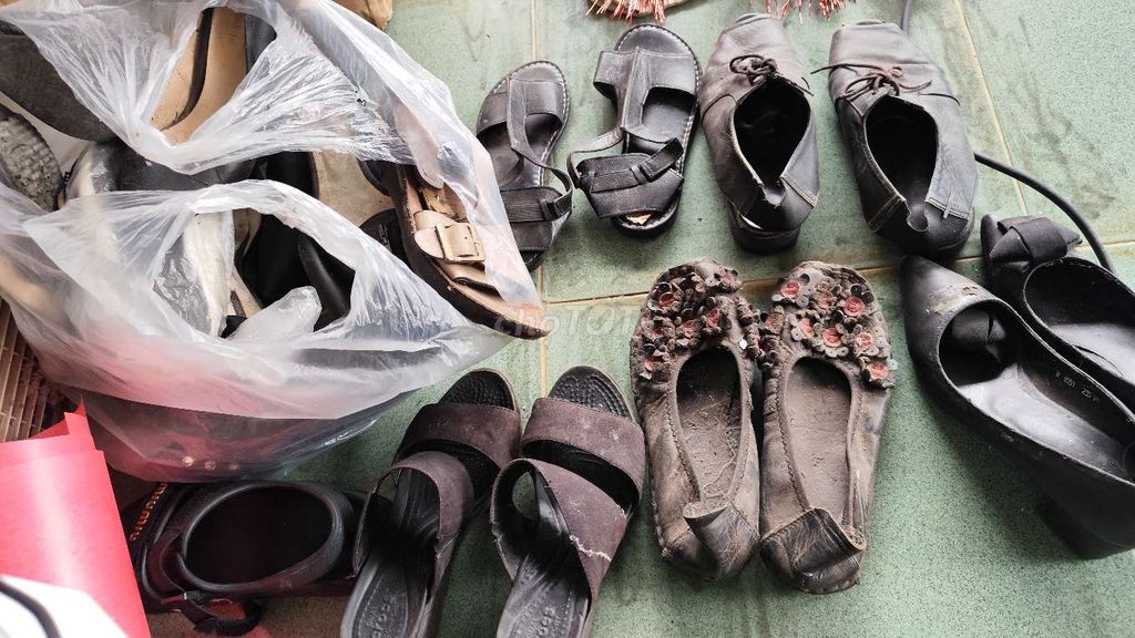 Quần áo Denim nữ size S M L đã qua sử dụng - 129149666