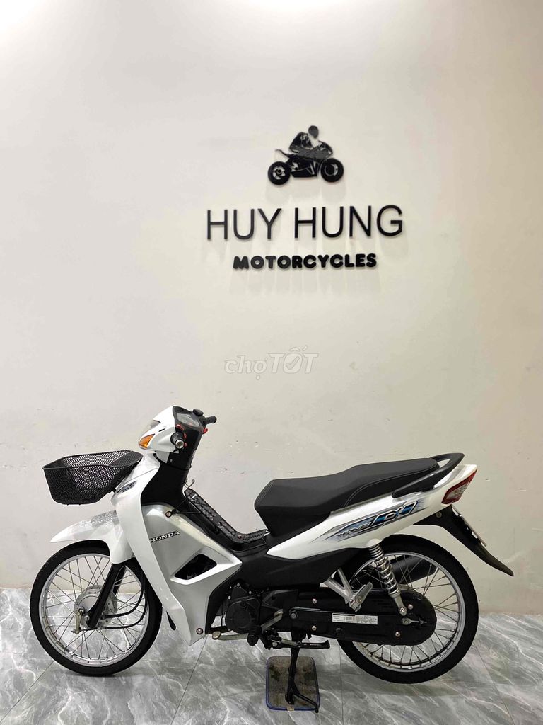 wave trắng - 129946228